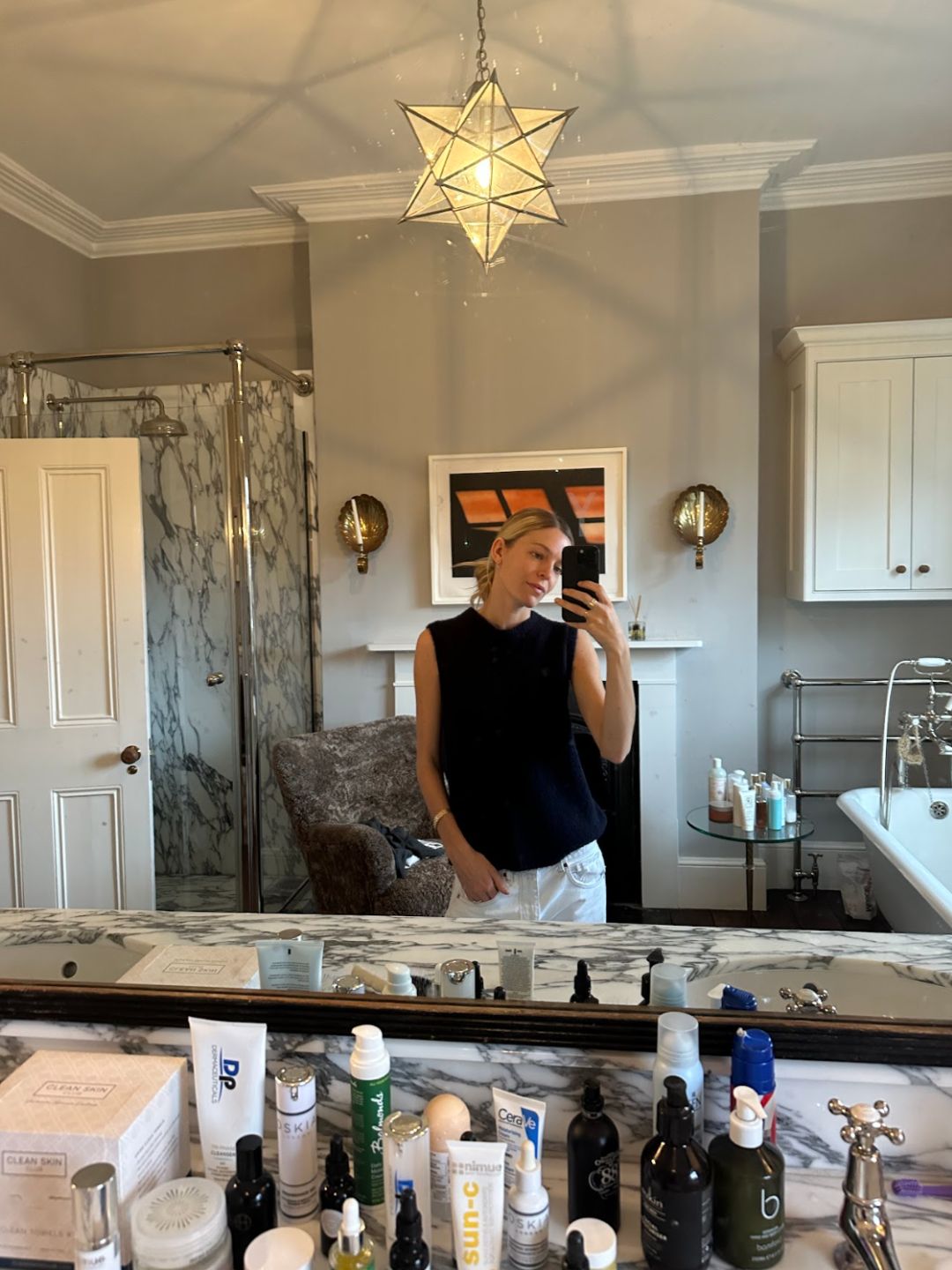 Leah Chapman - THE FILE